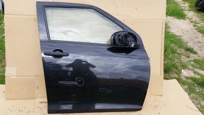 SUZUKI SWIFT MK7 DRZWI PRZÓD LEWY 12028980389 oficjalne archiwum