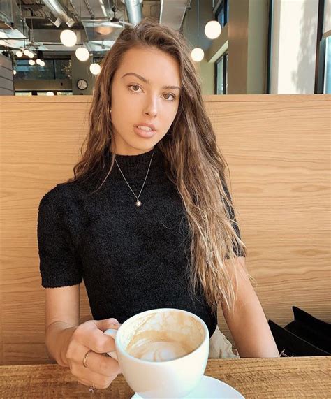 Lydia Free R PrettyGirls