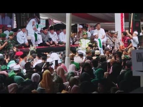 Habib Luthfi Bin Yahya Dalam Acara Haul Perdana Syekh Abdul Muhyi