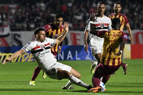 Veja fotos de São Paulo x Tolima pela Copa Sul Americana Gazeta Esportiva