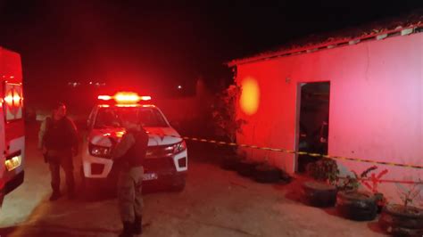Jovem De Anos Morto A Tiros Dentro De Casa Em Buriti Dos Lopes