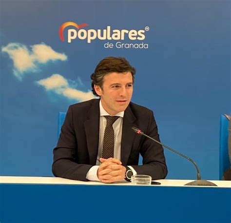 El PP lamenta otro tren perdido de Granada mientras Pedro Sánchez solo