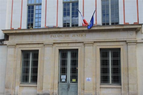 Écarté dun héritage il incendie le hangar de son grand père près de