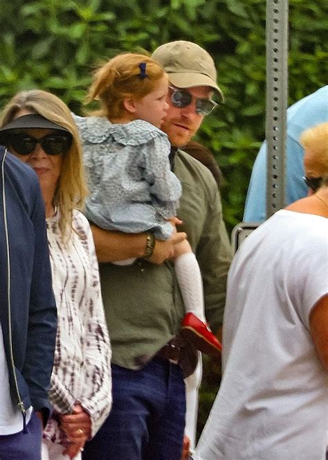Hija Del Pr Ncipe Harry Y Meghan Markle Reaparece En Fotos
