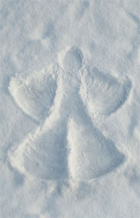Anjo Da Neve Foto De Stock Imagem De Acima Anjos Neve 17724998