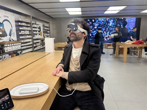 Primera Toma De Contacto Con Las Gafas De Apple Las Vision Pro Se Dan