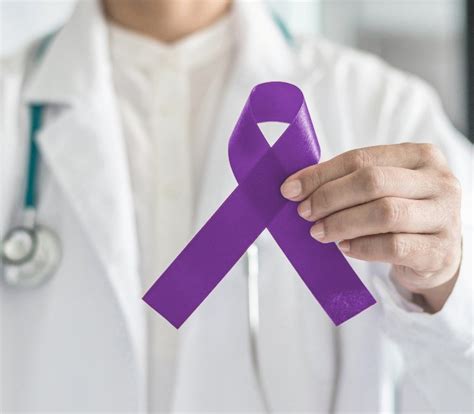 Conheça as doenças inflamatórias intestinais e a campanha Maio Roxo
