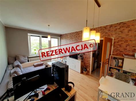 Sprzedam mieszkanie w domu wielorodzinnym m2 z kuchnią z oknem 41 64 m²