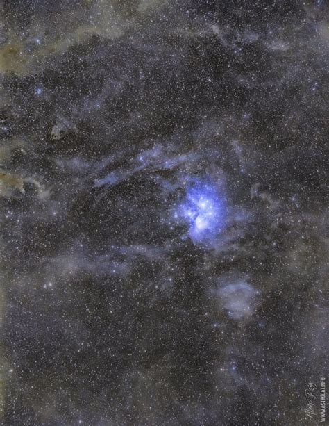Astronomía Rivas on Twitter RT astrocatinfo The Pleyades surrounded