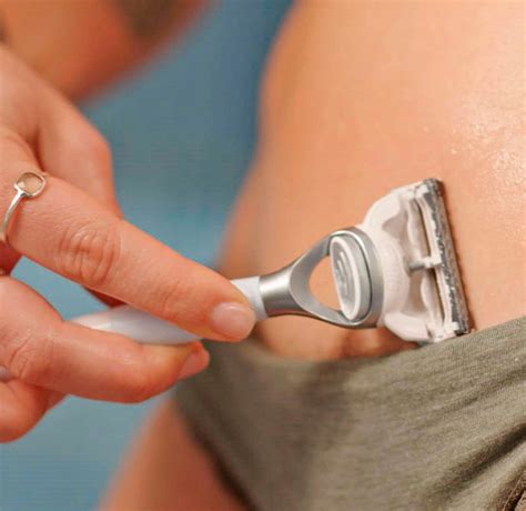 Venus Pubic Hair And Skin Razor For Delicate Areas Venus