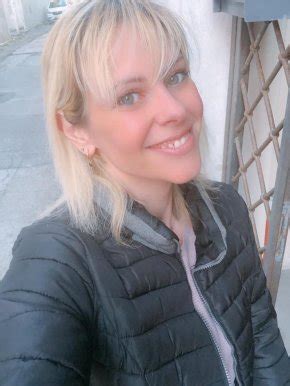 Je suis une femme sincère honnête et sérieuse qui recherche une
