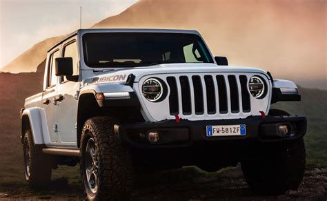 Jeep testa a Gladiator no Brasil versão Rubicon e picape terá motor