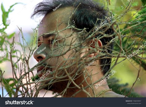 310 imágenes fotos de stock objetos en 3D y vectores sobre Naked man