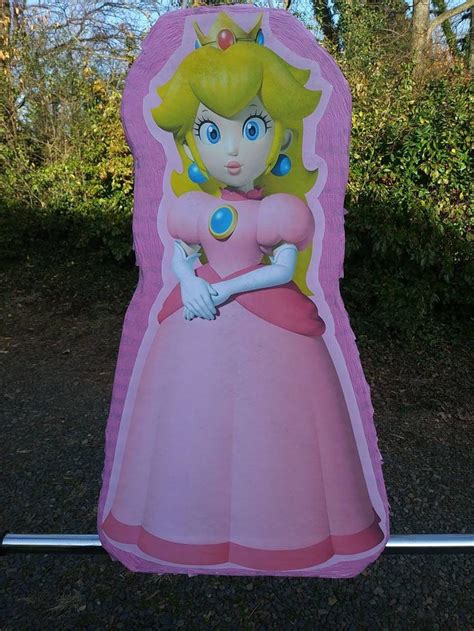 Piñata Princesa Peach 23 x 13 fiesta temática de Mario Princess