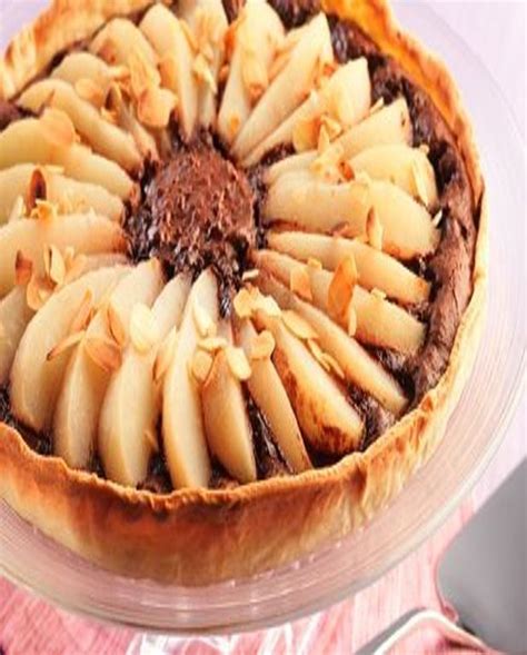 Tarte chocolat poires pour 6 personnes Recettes Elle à Table