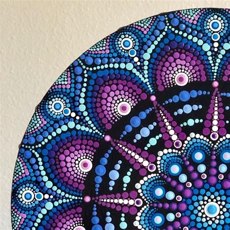 Magnifique point Mandala sur 12 toile ronde étirée dans Etsy