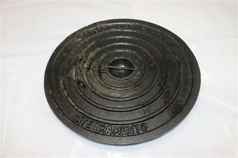 Tampa Para Caixa Inspecao Aterramento Tipo Solo Em Ferro Fundido 300mm