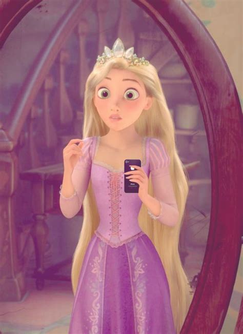 Rapunzel Take A Selfie For Iphone Disney Princess Instagram Disney Characters Disney Tangled