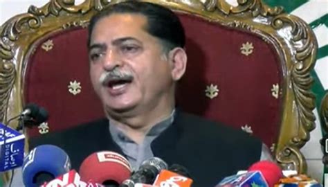 PML N S Javed Latif Laments Obstacles To Saving Country From Default