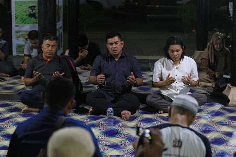 PWI AJI IJTI Dan PFI Aceh Kolaborasi Helat Doa Bersama Di Momen 18
