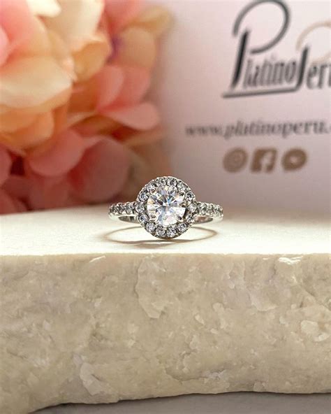 Anillo Compromiso En Oro Blanco K Con Moissanita Solei Platino Per