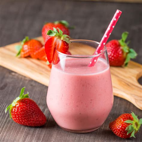 10 besten Eiweißshakes zum Abnehmen Top Proteinshake Rezepte