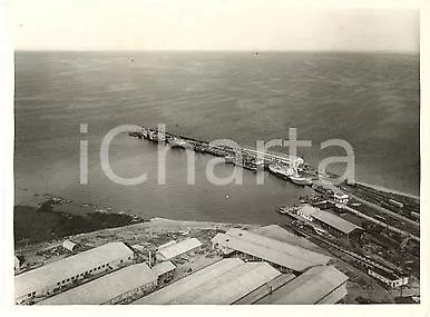 1951 CONGO BELGE ALBERTVILLE Vue aérienne du port et des ateliers