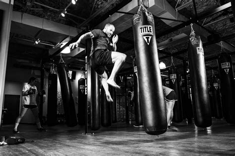 Suas pernas também precisam de proteção no boxe