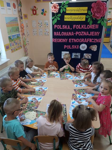 Polska Folklorem Malowana Poznajemy Regiony Etnograficzne Polski
