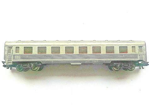 Voiture Jouef Voyageurs 1ère Classe A8 SNCF Myfi Type DEV Inox Aménagé