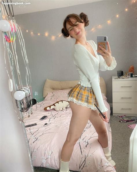 Kirsty Everdeen Kirstyeverdeen Nude OnlyFans Leaks The Fappening