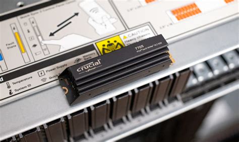 Crucial T705 Review StorageReview