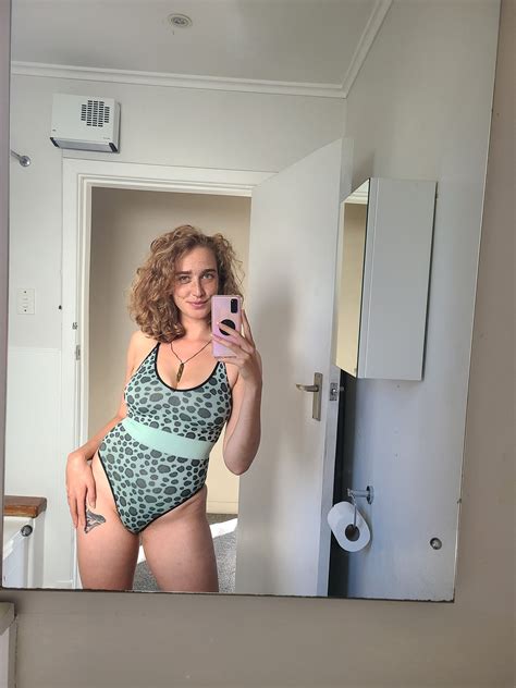 TW Pornstars Nova Onasi Twitter I Bought A Car Yesterday My