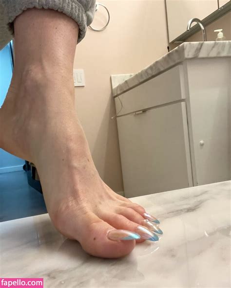 Iliza Shlesinger Ilizas Nude Leaked OnlyFans Photo 280 Fapello
