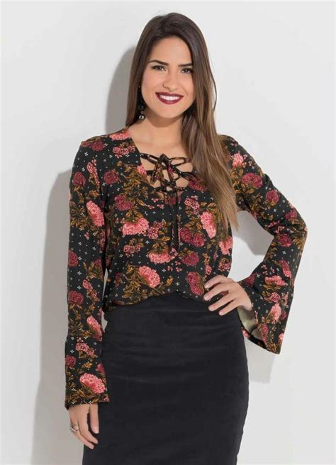 Blusa Floral Dark Quintess Amarra O Quintess