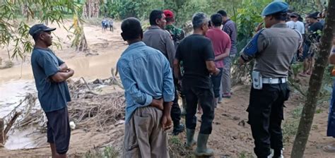 Mayat Pria Tanpa Identitas Ditemukan Mengapung Di Sungai Langsa