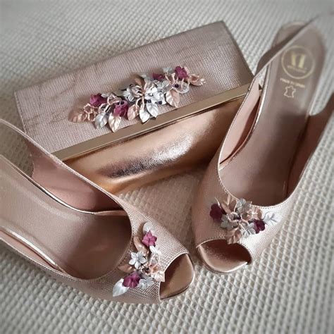 Venta Zapatos Y Bolsos Para Madrina En Stock