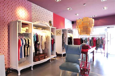 Diseño De Interiores Para Tienda De Ropa