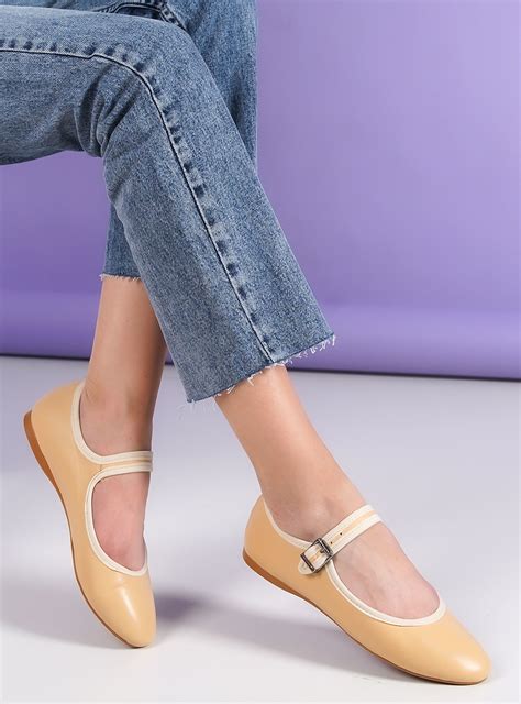 Casual Nude Casual Shoes