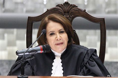 STJ volta a admitir expressamente a possibilidade de impetração de