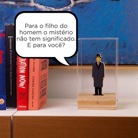 Escultura Releitura O Filho Do Homem Brasileiro De Magritte