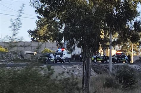 Hombre se quita la vida al aventarse de puente del Periférico en