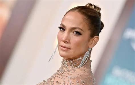 Jennifer Lopez Sensationnelle Avec Un Look Ultra Glamour Photos