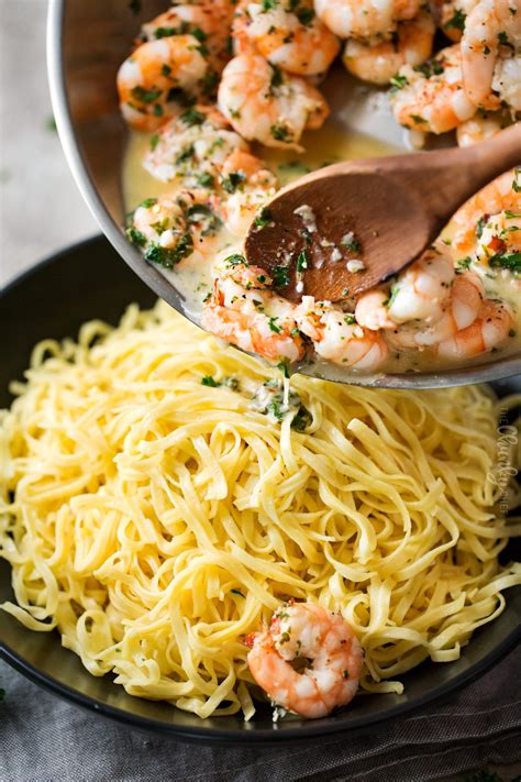 One Pot Minute Shrimp Scampi The Chunky Chef