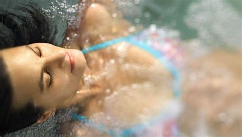 Hidroterapia la fisioterapia acuática Salud net ar