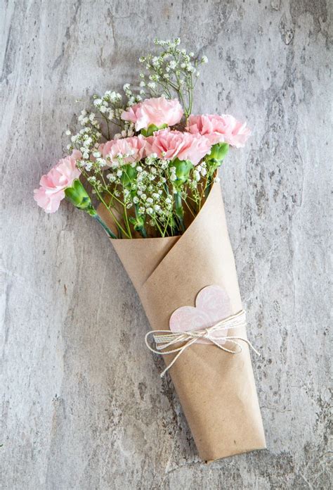 DIY Small Flower Bouquet