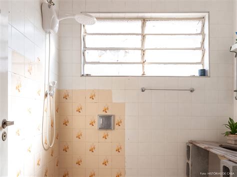 Antes e Depois Mudança radical no banheiro Histórias de Casa