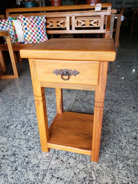 Mesa De Cabeceira C Gav De Madeira Maci A N S Da Madeira