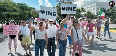 Cancún se une a la segunda marcha en defensa del INE El Informante México