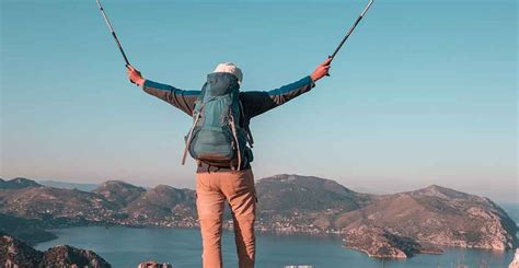 Perbedaan Trekking Dan Hiking Ketahui Lebih Lanjut Di Sini Campa